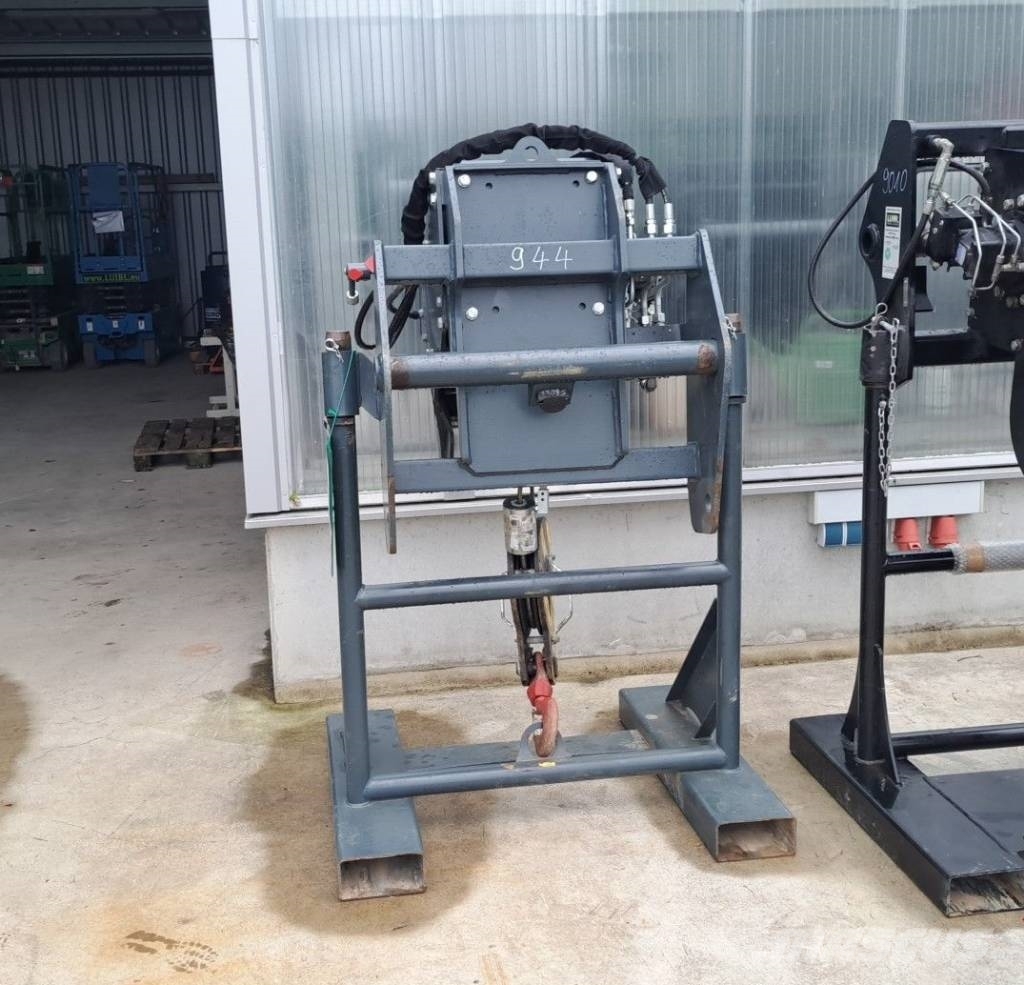 Magni TREUIL 5 TON;WINCH;SEILWINDE;LIER;Manitou Aufnahme, 2021, Germany ...