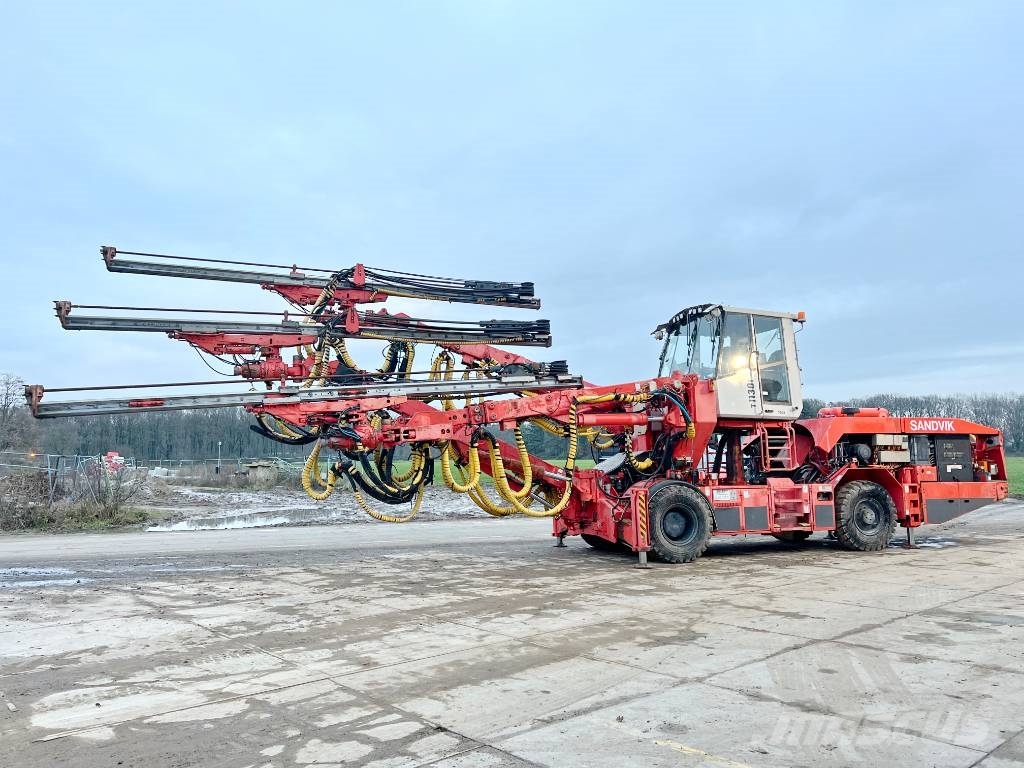 Sandvik DT1130i Drill Rig - Bohrmaschine / Top Condition, 2011 ...