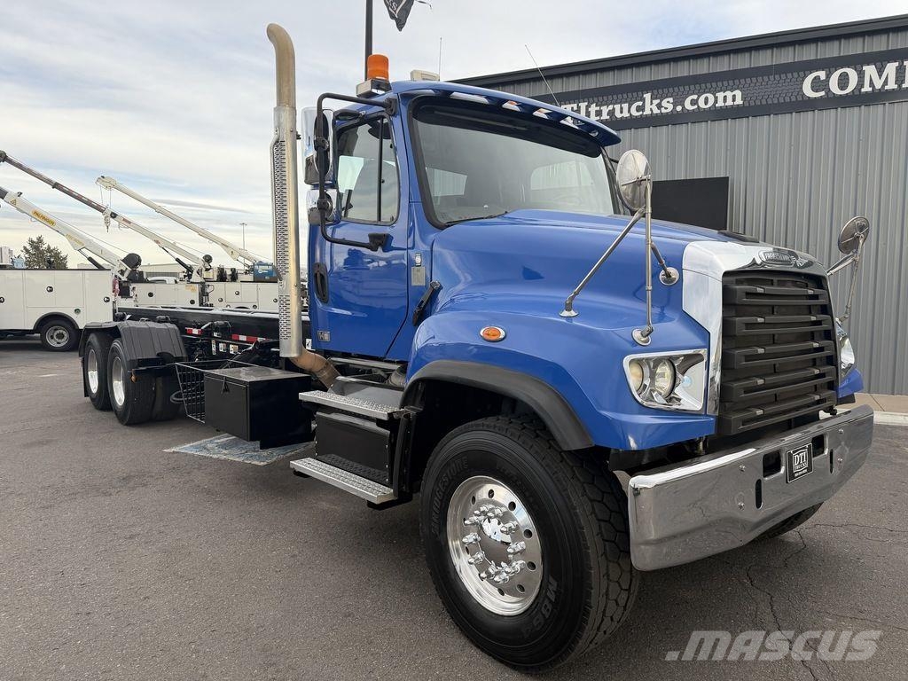 Freightliner 114-SD Tandem Axle Roll Off, 64K Lbs. GVWR!, 2018, Denver ...