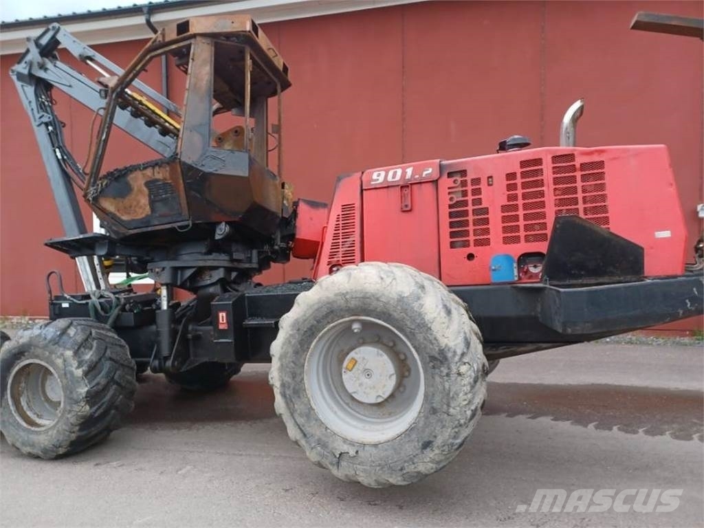 Valmet 901.2 Demonteras, 2002, Koppom Maskin Charlottenberg, Sverige ...