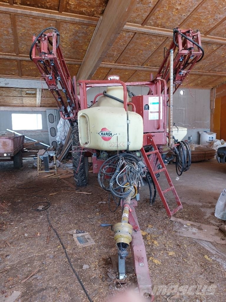 Hardi Commander 2800/20, Huittinen, Pirkanmaa, Finland - Used trailed ...