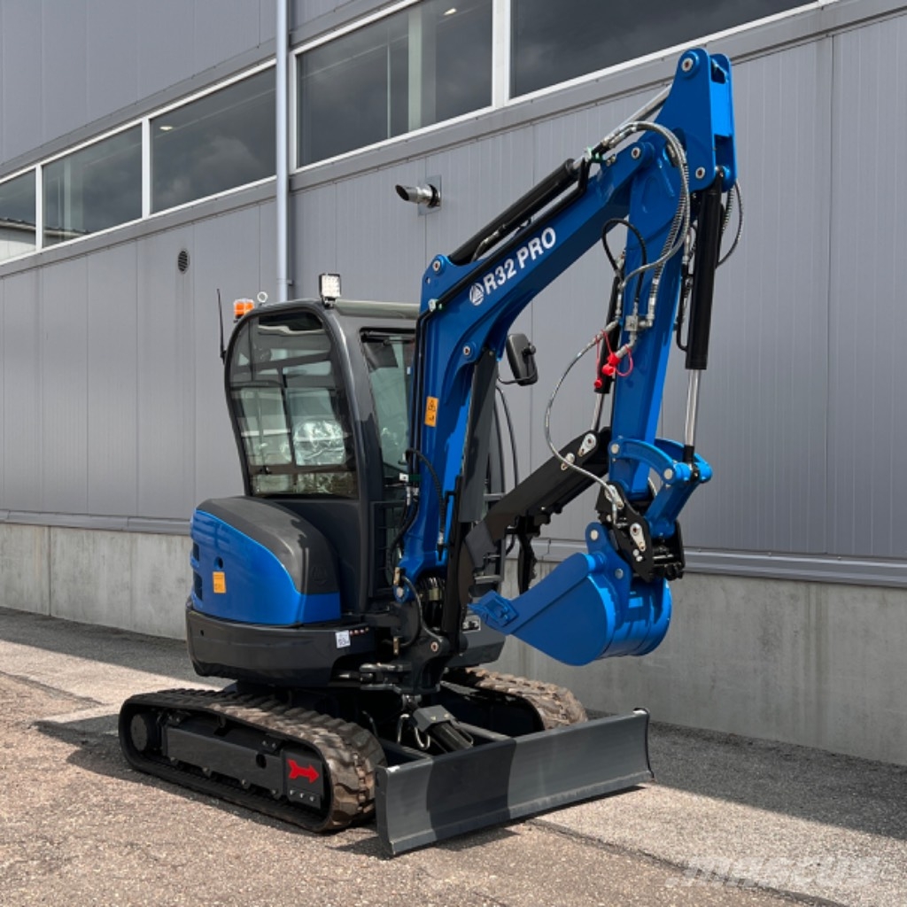 Rippa R32 Pro, 2025, Estonia - Used mini excavators