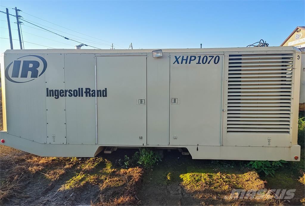 Ingersoll Rand XHP 1070 cfm / 350 psi Air Compressor, 2005, Mifflinburg ...