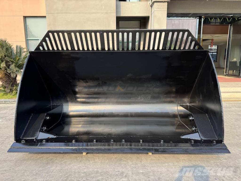 Cat High Dump Bucket for Coupler CAT 924 - 938, 4.1m3, Irvine ...