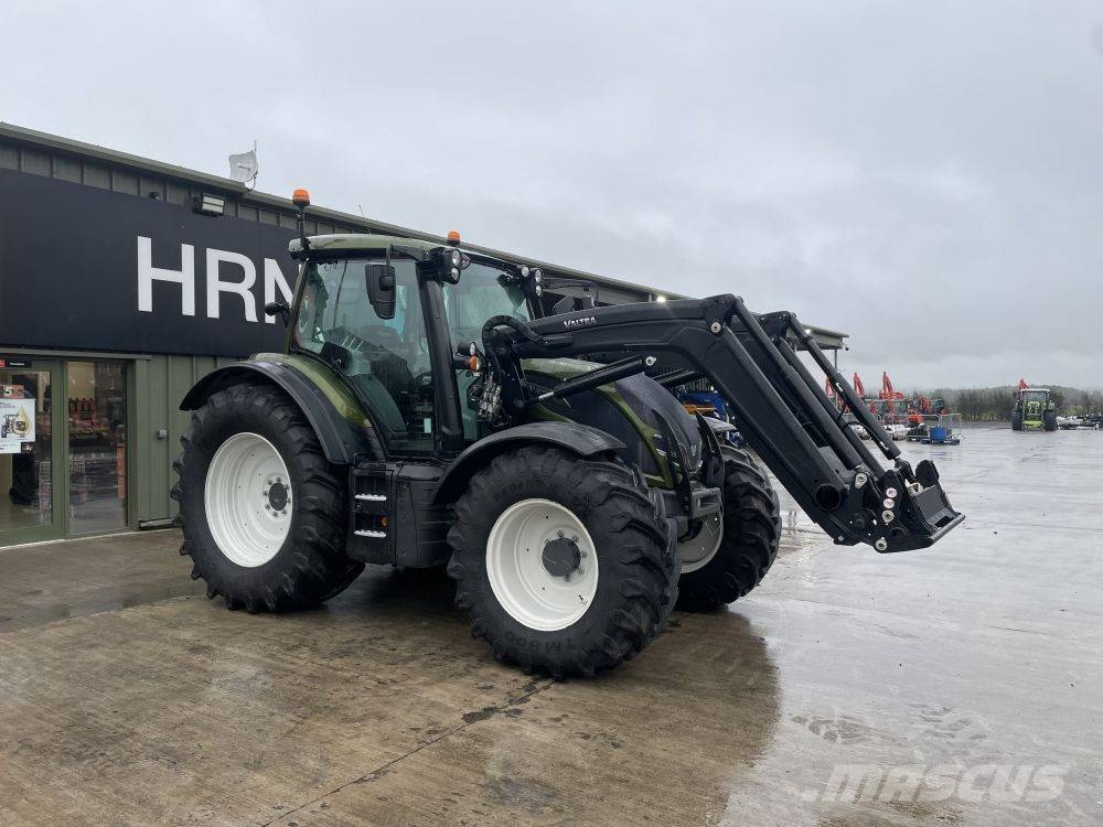 Valtra N 175 A, 2022, Blairdrummond, Central, Storbritannien ...