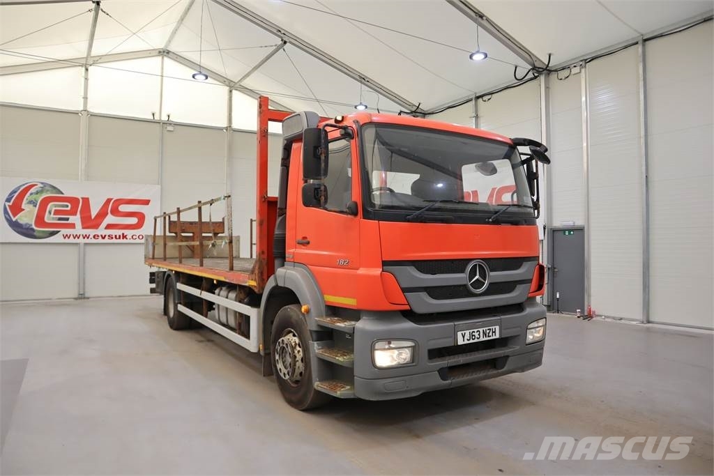 Mercedes-Benz Atego 1824, 2013, United Kingdom - Used flatbed/Dropside ...