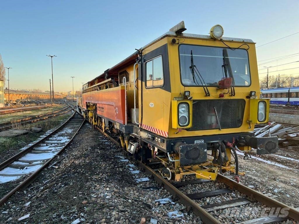Plasser & Theurer Tamping Machine 09-32 CSM, 1988, Dobroń, łódzkie ...