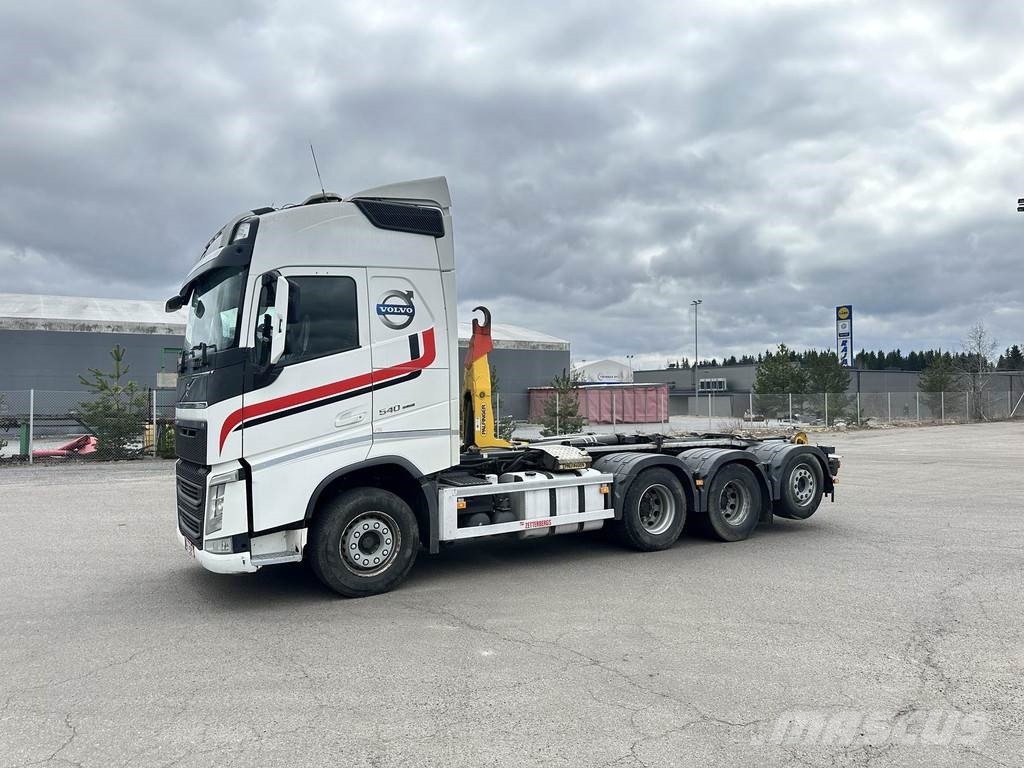 Volvo FH Siisti, pienillä kilometreillä koukkuauto, 2017, Auto-Kilta ...