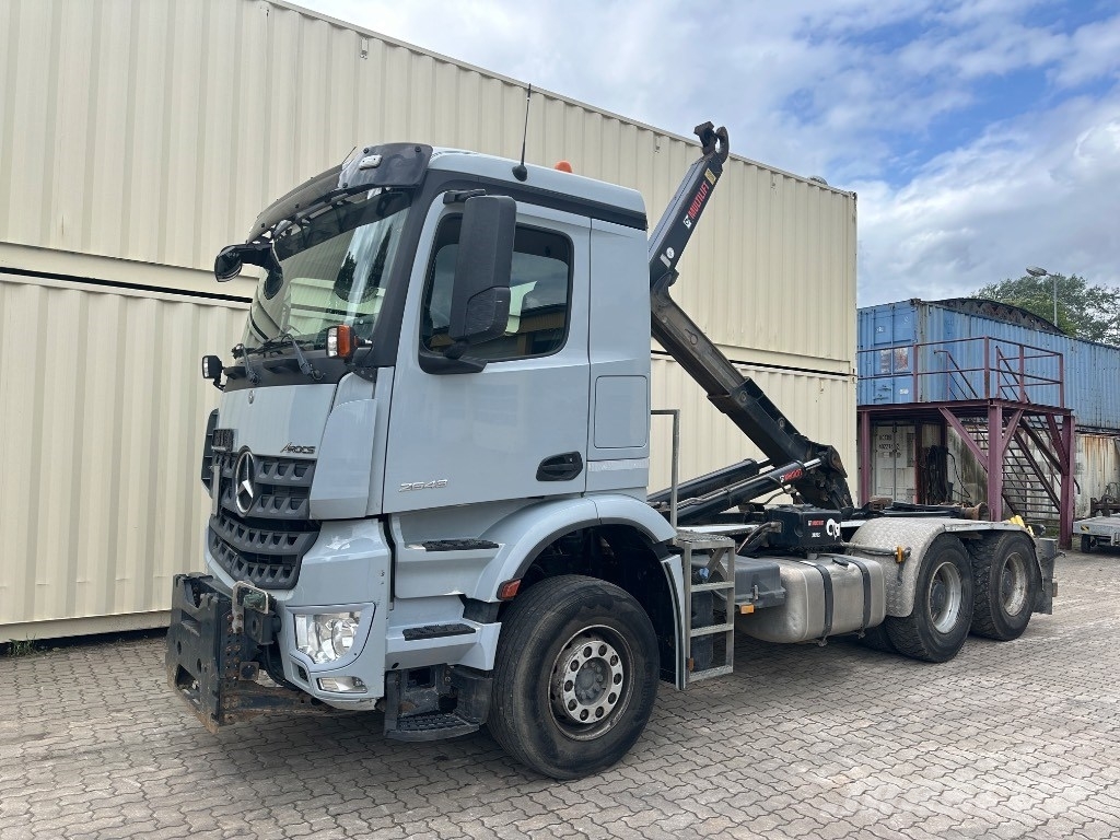 Mercedes-Benz Arocs 2643 / GERMAN / HIAB MULTILIFT, 2018, Neumünster ...
