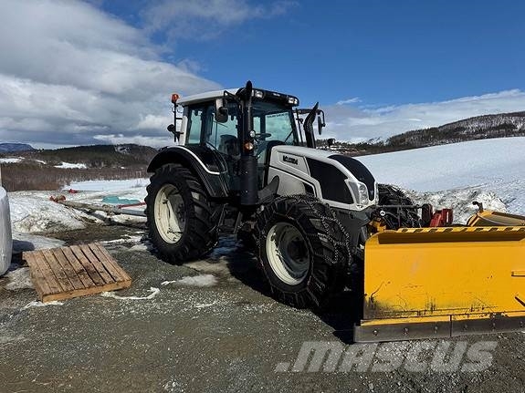 Valtra N123, 2015, Storsteinnes, Norway - Used tractors - Mascus USA