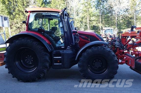 Valtra N175 Direct ST Twin Track og Ducker kantklipper, 2022, Hægeland ...