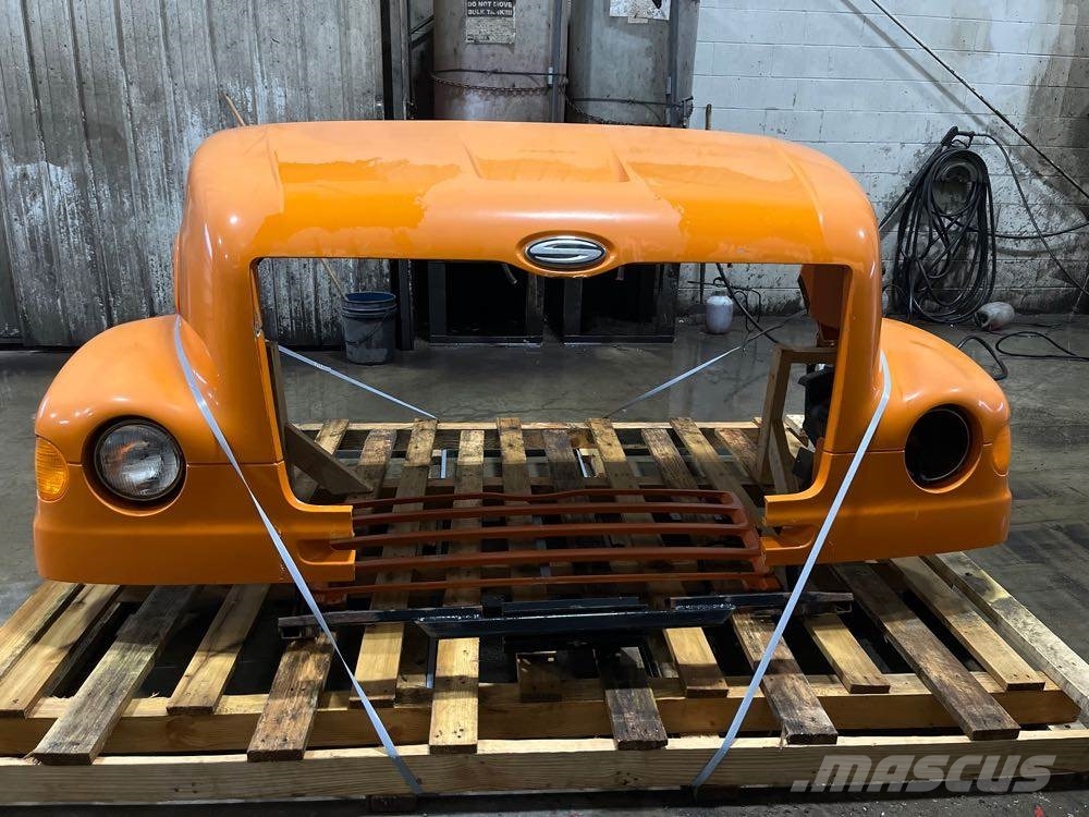 Sterling L7500, 2000, Dorr, Michigan, United States - Begagnade hytter ...