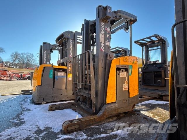 Auktioner för begagnade Jungheinrich ETR230A inom skjutstativtruckar på ...