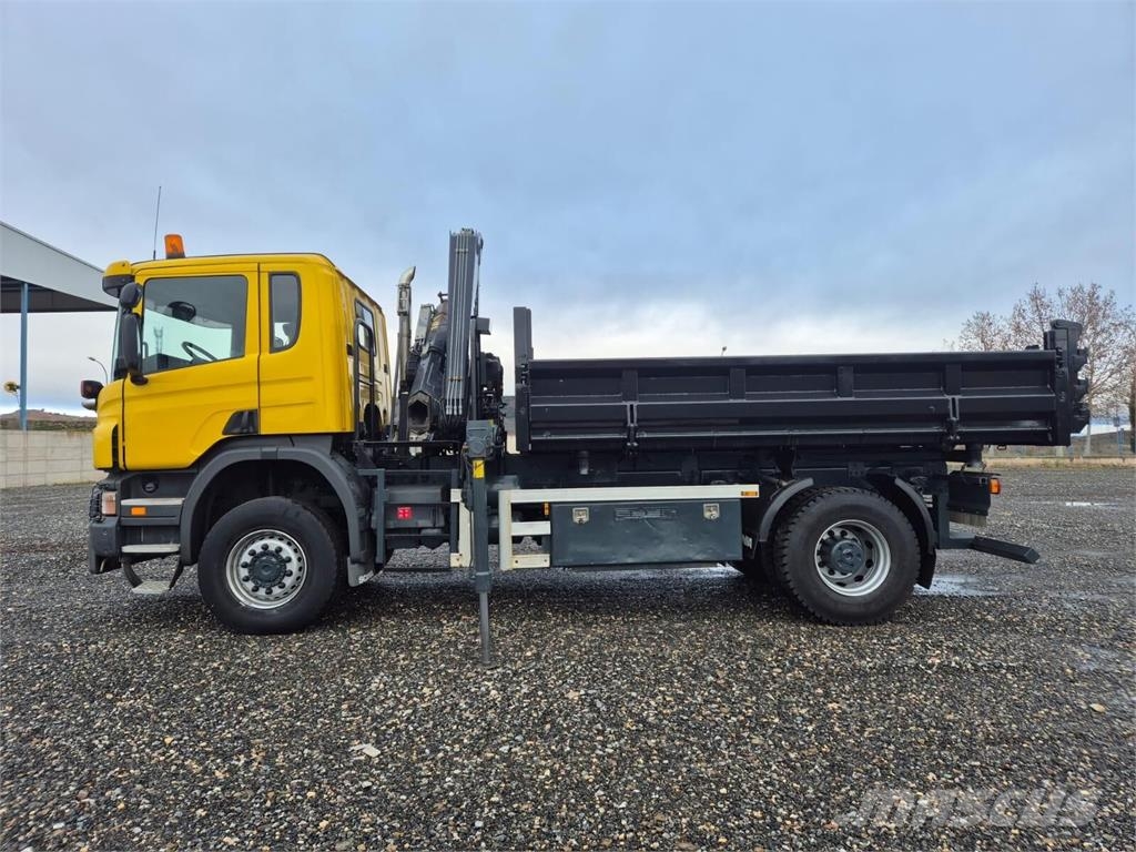 Scania P340 4x4 **2 units low km*, tipper with Fassi, 2006, Hormilla ...