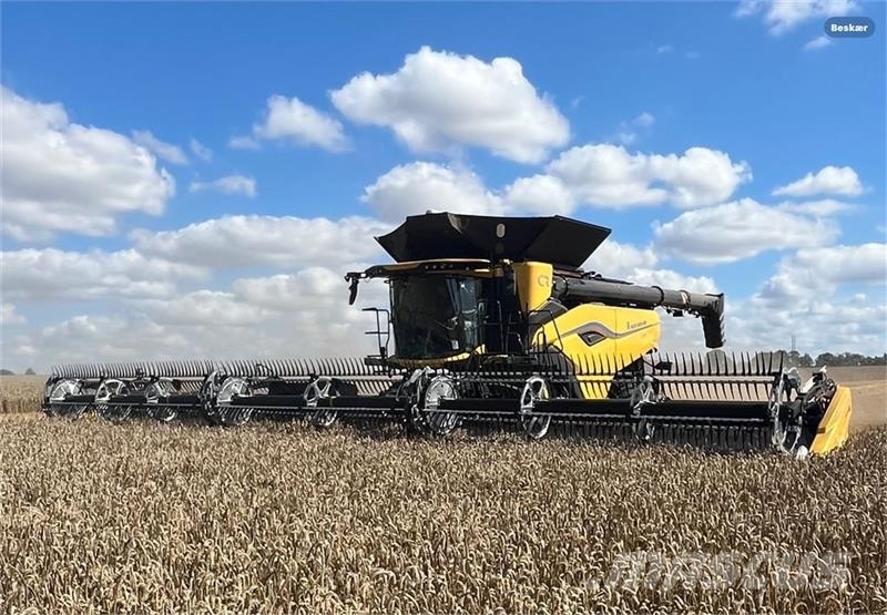 New Holland CR 11, 2025, Maribo, Denmark - Used combine harvesters - Mascus