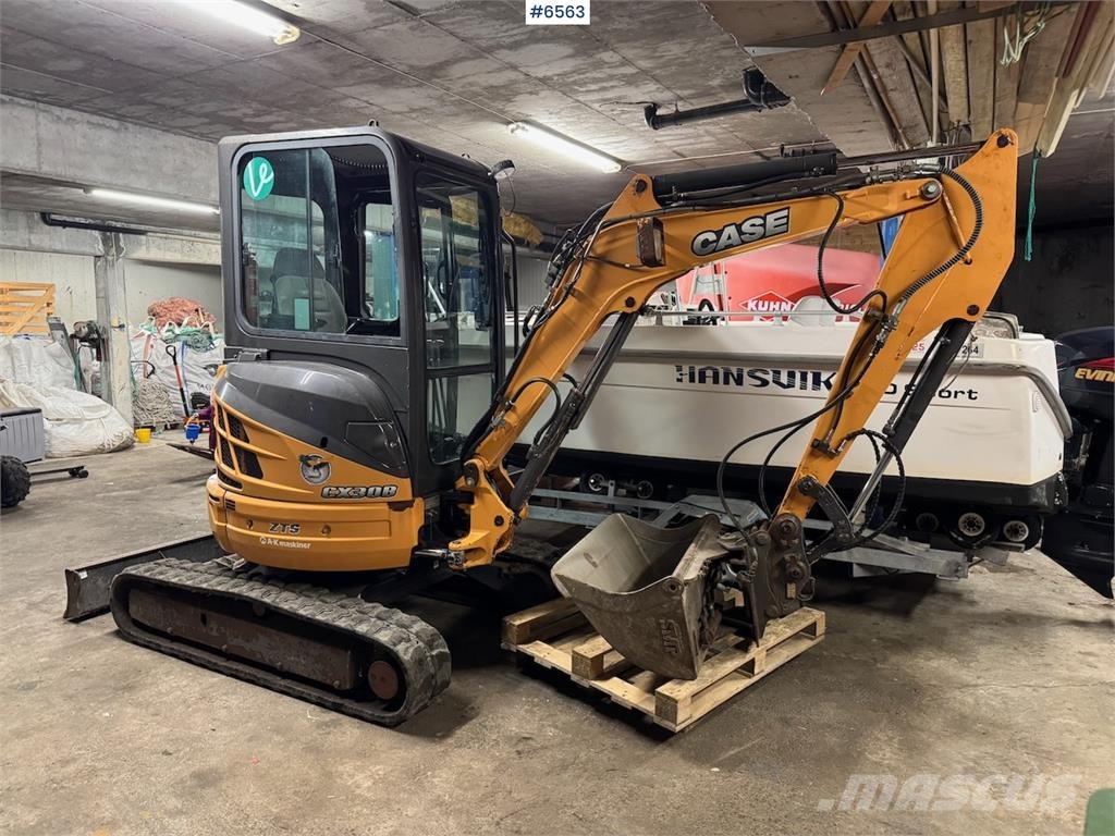 ケース CX 30B S2 ZTS, 2014, Selje,Sogn og Fjordane, ノルウェー - 中古 クローラー式油圧 ...