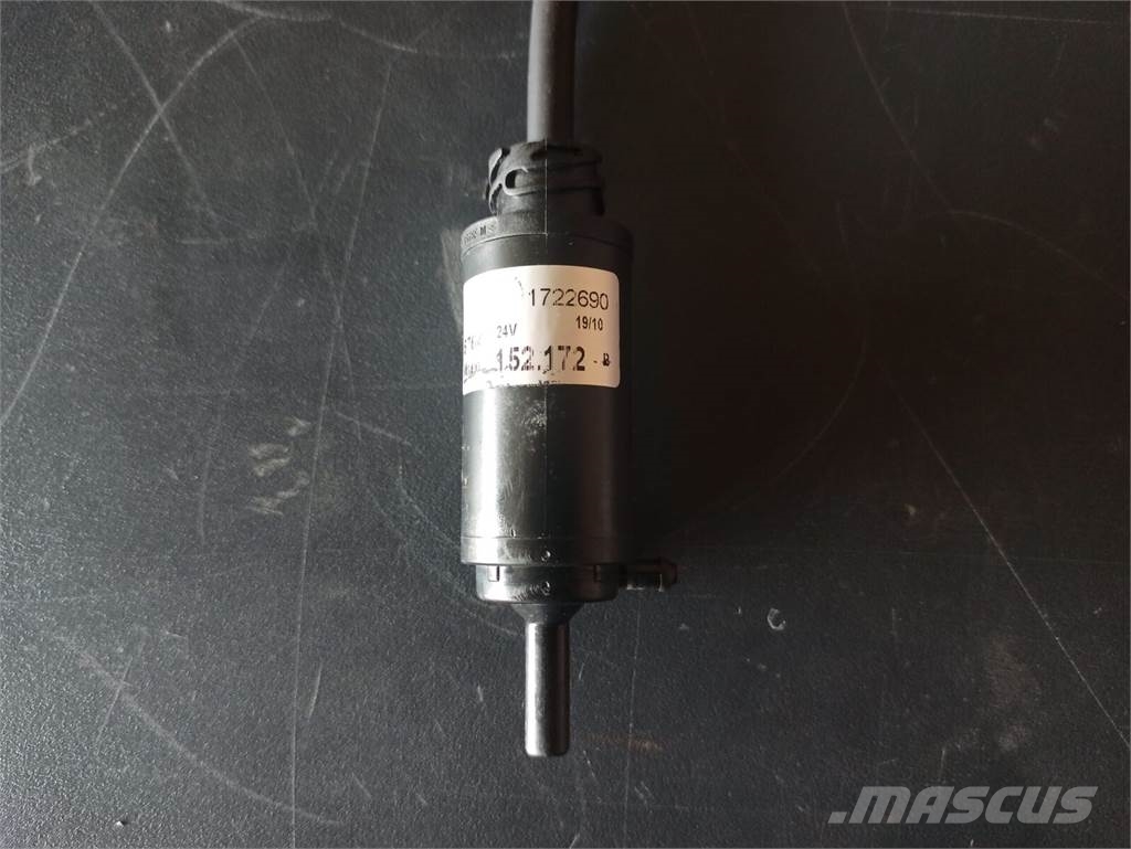 Scania WASHER PUMP 1722690, THESSALONIKI, Greece - Used cabins and ...