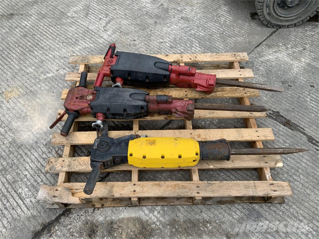 X3 Air Breaker Guns comes with Chisels, Storbritannien - Brugte ...