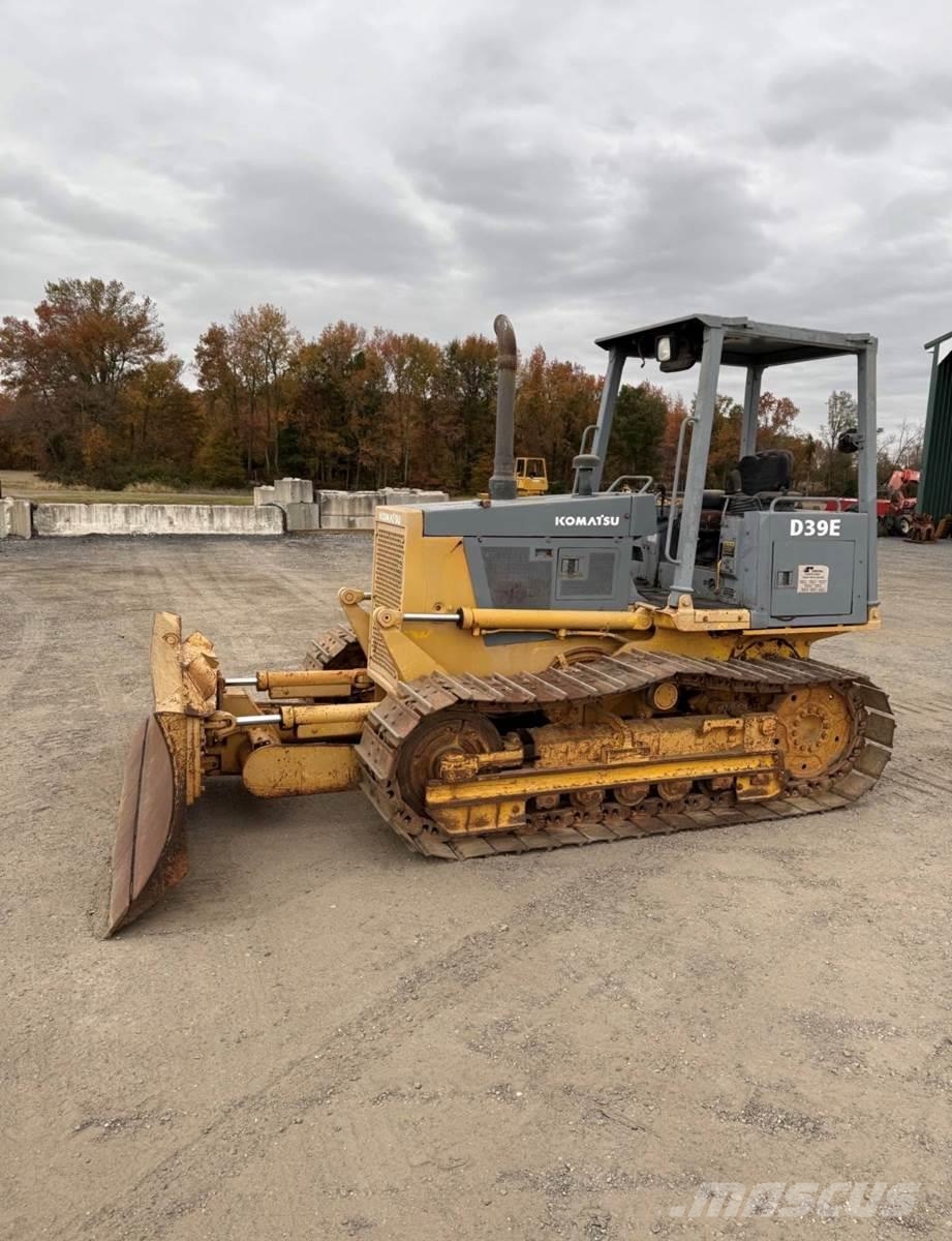 Komatsu D39E-1, 1996, Wayne, Michigan, United States - Used crawler ...