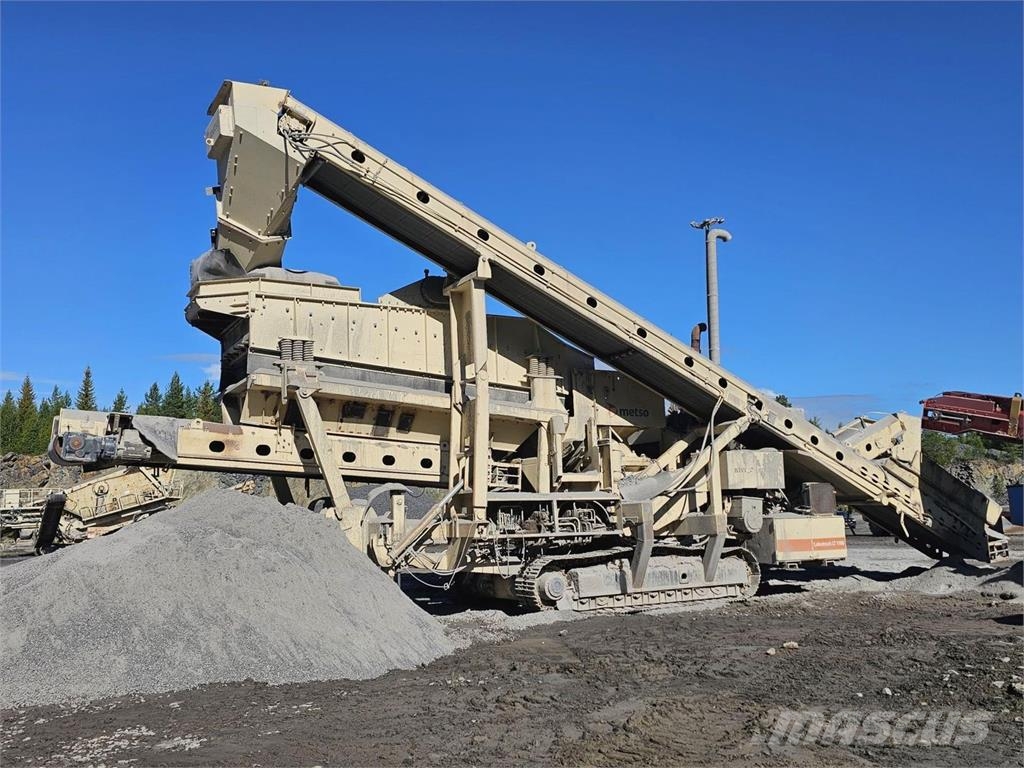 Lokomo G 2211 Kartiomurskain, 1992, Vaasa, Finland - Used crushers - Mascus