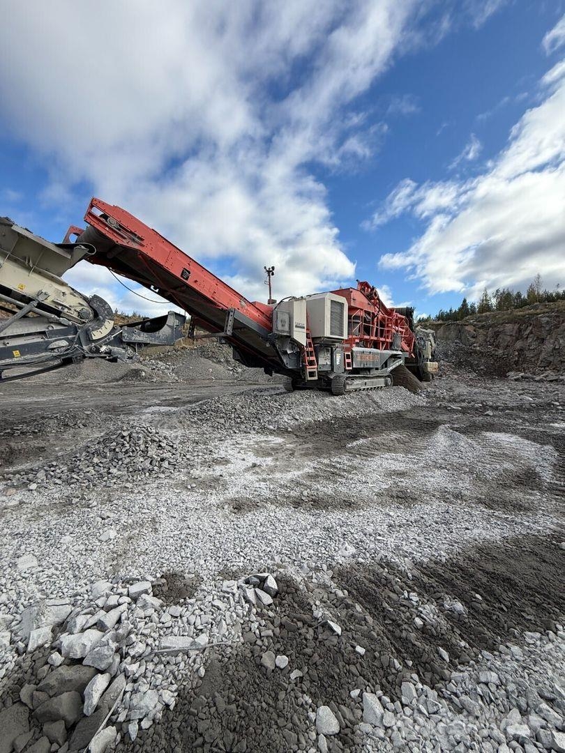 Sandvik Crawlmaster 4800i, 2006, Vantaa, Finland - Begagnade krossar
