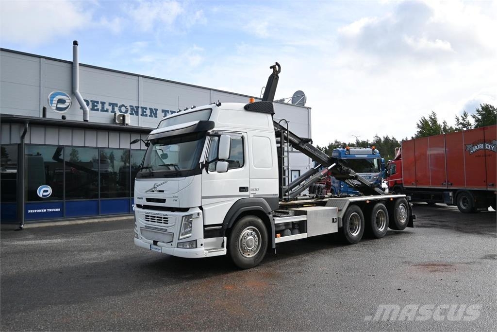 沃尔沃 FM500 8x4*4 Tridem koukkuauto, 2018, Raisio, 芬兰 - 工程吊钩车 - Mascus 美国