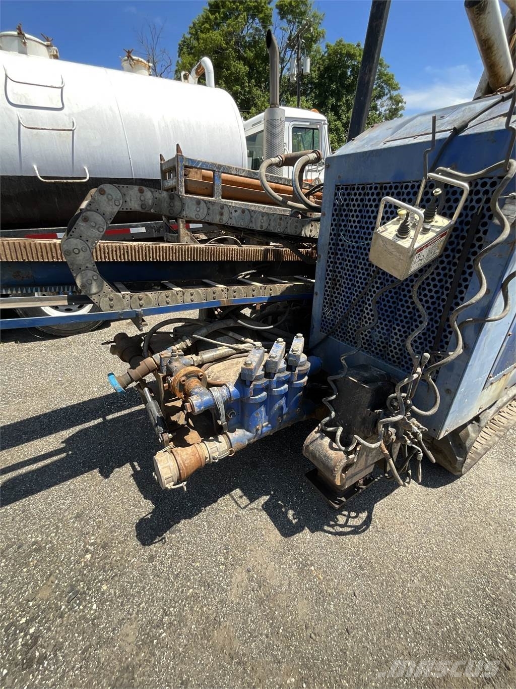 American Augers DD-6 Horizontal Directional Drill, 2000, United Kingdom ...