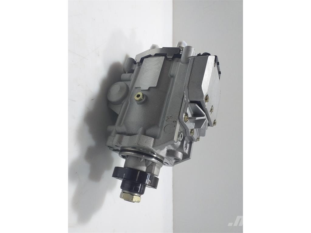 Mitsubishi Canter / 4M42 Bomba Injetora, Leiria, Portugalija | Mascus ...