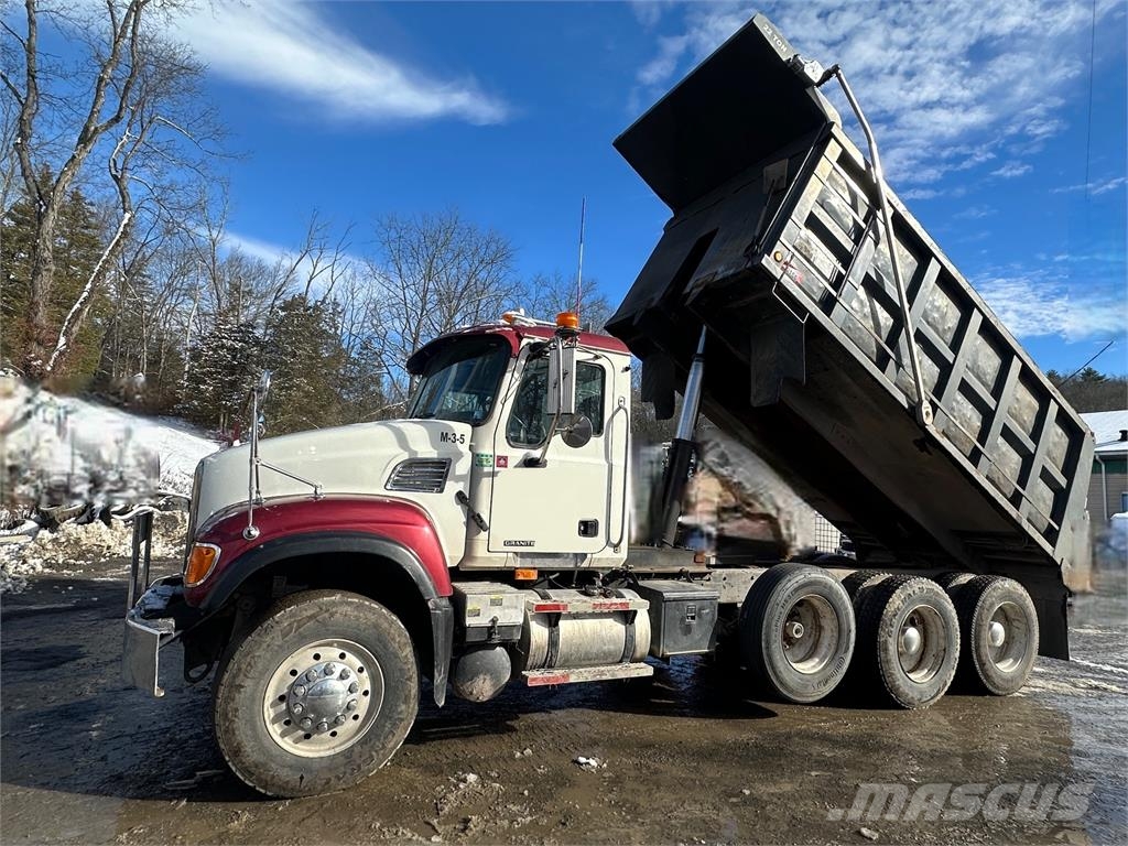 Mack CV713, 2005, Philadelphia, Pennsylvania, United States - Mascus UK
