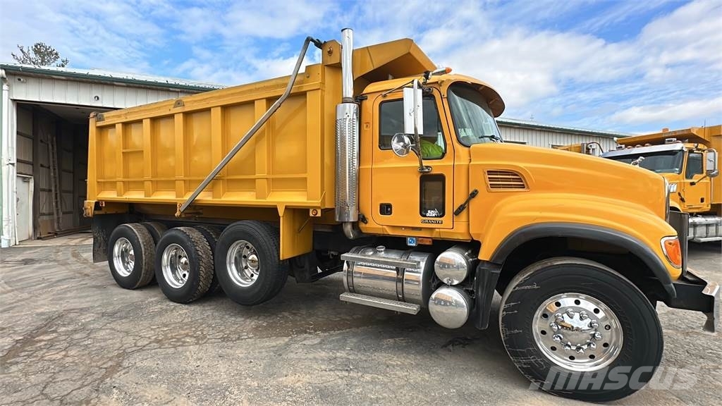 Mack Granite CV713, 2004, Philadelphia, Pennsylvania, United States ...