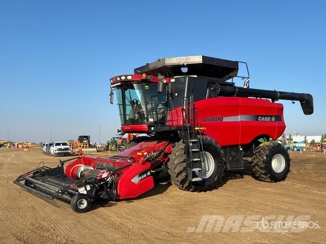 Purchase Case Ih 8010 combine harvesters, Bid & Buy on Auction - Mascus USA
