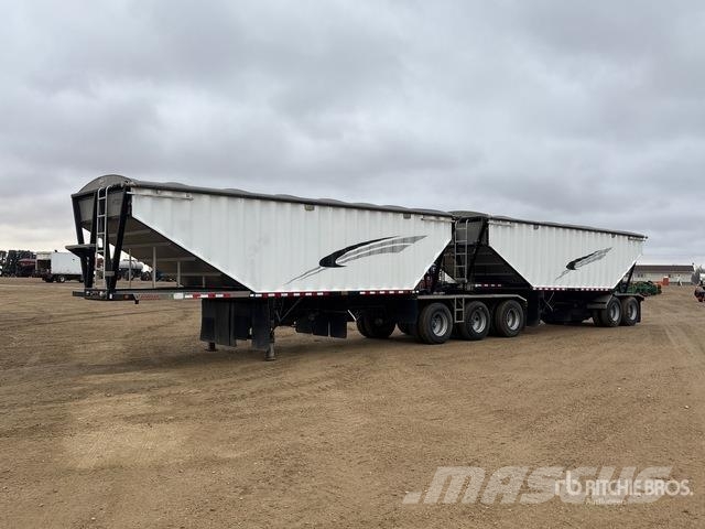 Buy used Doepker Super B-Train Grain Trailer grain and Silage Trailers ...