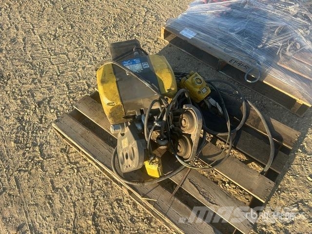 Buy used GIS Electric Material Hoist hoists, winches and material ...