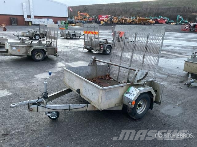 Kupi rabljeno Hazlewood 750HTL 600 kg S/A Equipment Trailer na dražbi ...