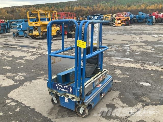 Vydražte použitý stroj PowerTower Nano SP Vertical Mast Lift vertikální ...