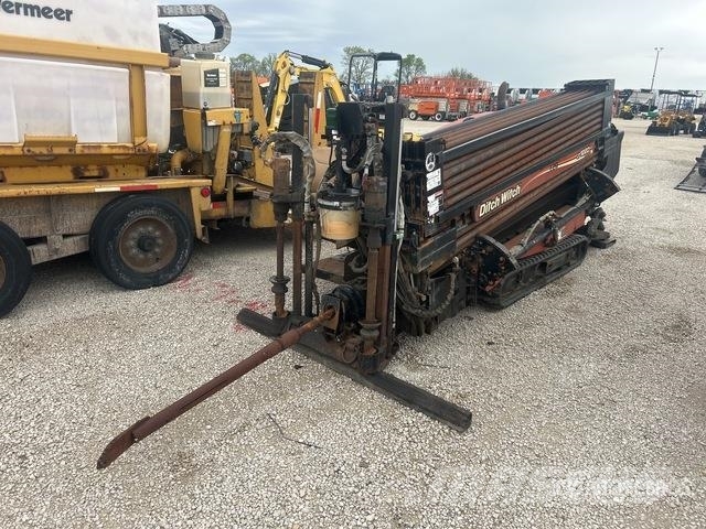Purchase Ditch Witch JT1220 Mach 1 horizontal drilling rigs, Bid & Buy ...