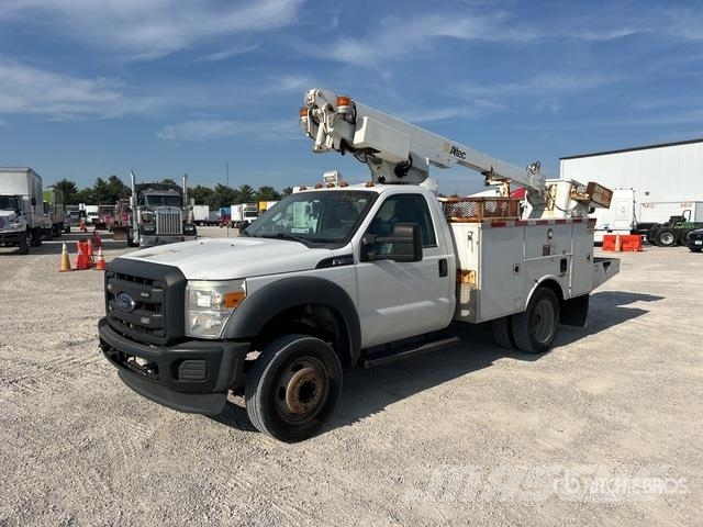 Purchase Ford AT200A 30 ft on Ford XL 4x2 Bucket Truck truck & Van ...