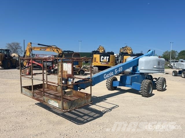 Purchase used Genie S40 telescopic boom lifts via auction - Mascus ...