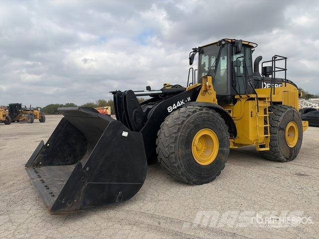 Buy used John Deere 844K wheel loaders on auction - Mascus UK