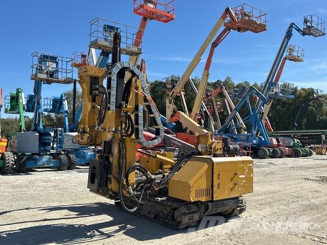 Buy used Vermeer PD10 Pile Driver vibratory pile drivers on auction ...
