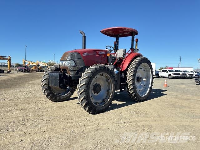 Kupi rabljeno Case Farmall 140A 4WD Tractor na dražbi - Mascus Slovenija