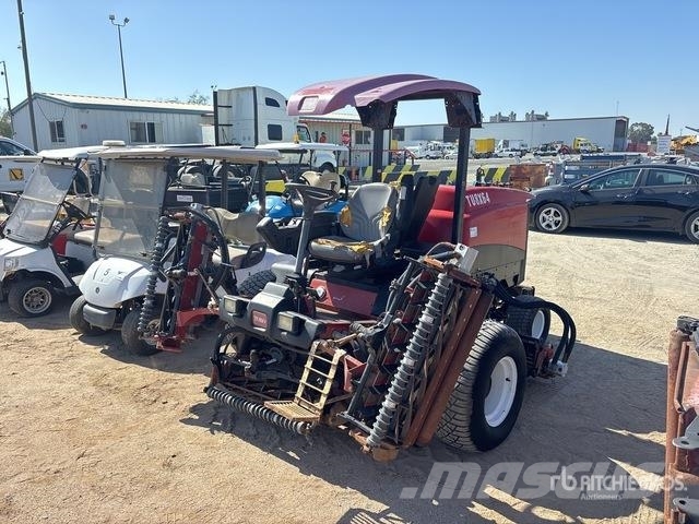 Purchase Toro 7000 4x4 Ride-On Lawn Mower riding mowers, Bid & Buy on ...