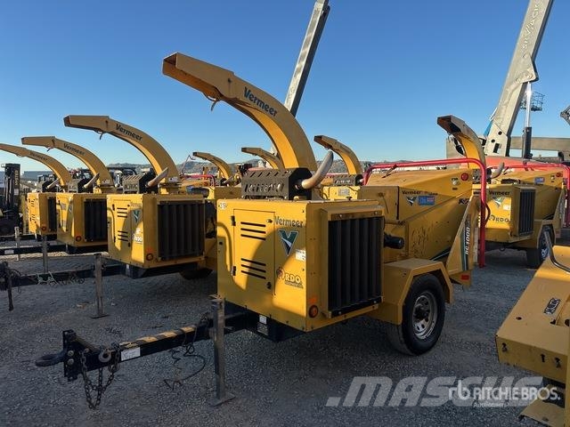 Purchase Vermeer BC1000XL wood chippers, Bid & Buy on Auction - Mascus