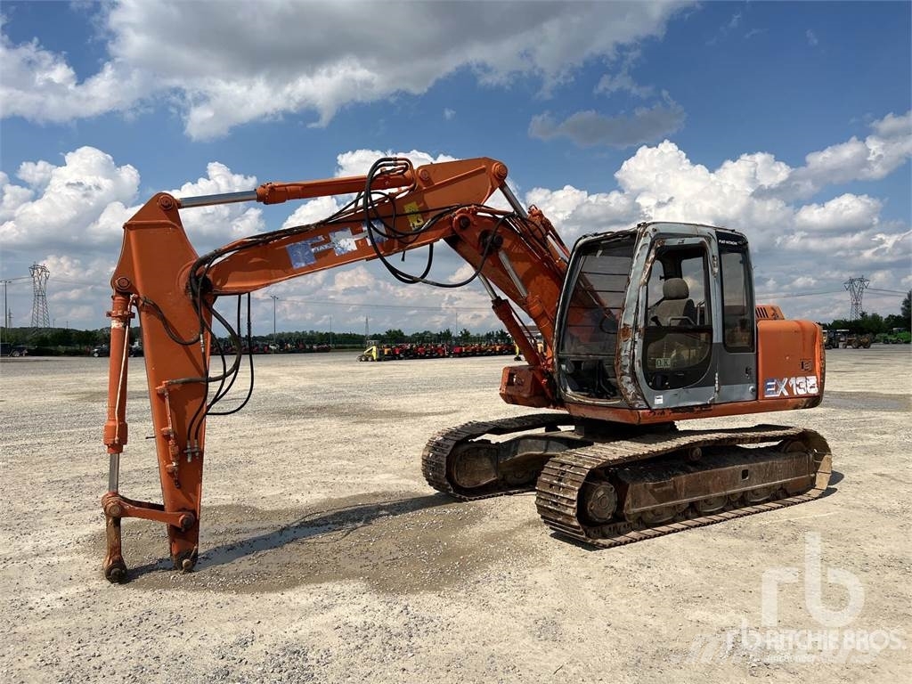 Purchase Hitachi EX135 crawler excavators, Bid & Buy on Auction ...