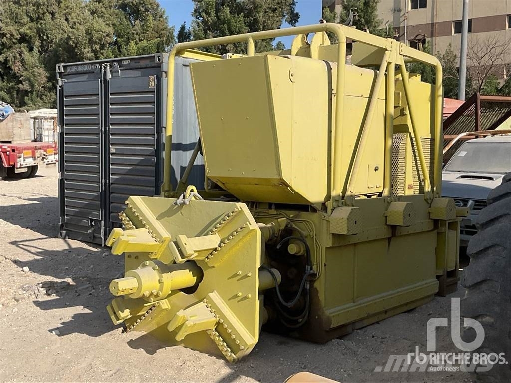 Purchase Skid Mounted horizontal drilling rigs, Bid & Buy on Auction ...