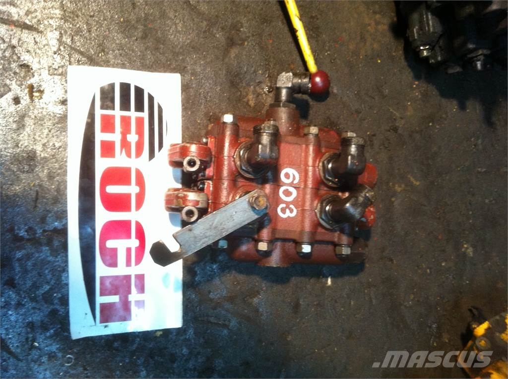 Pom TUCHOLA RBS16 PX2R5XL 6389 - 2 SEKCYJNY, Puola - Käytetyt ...