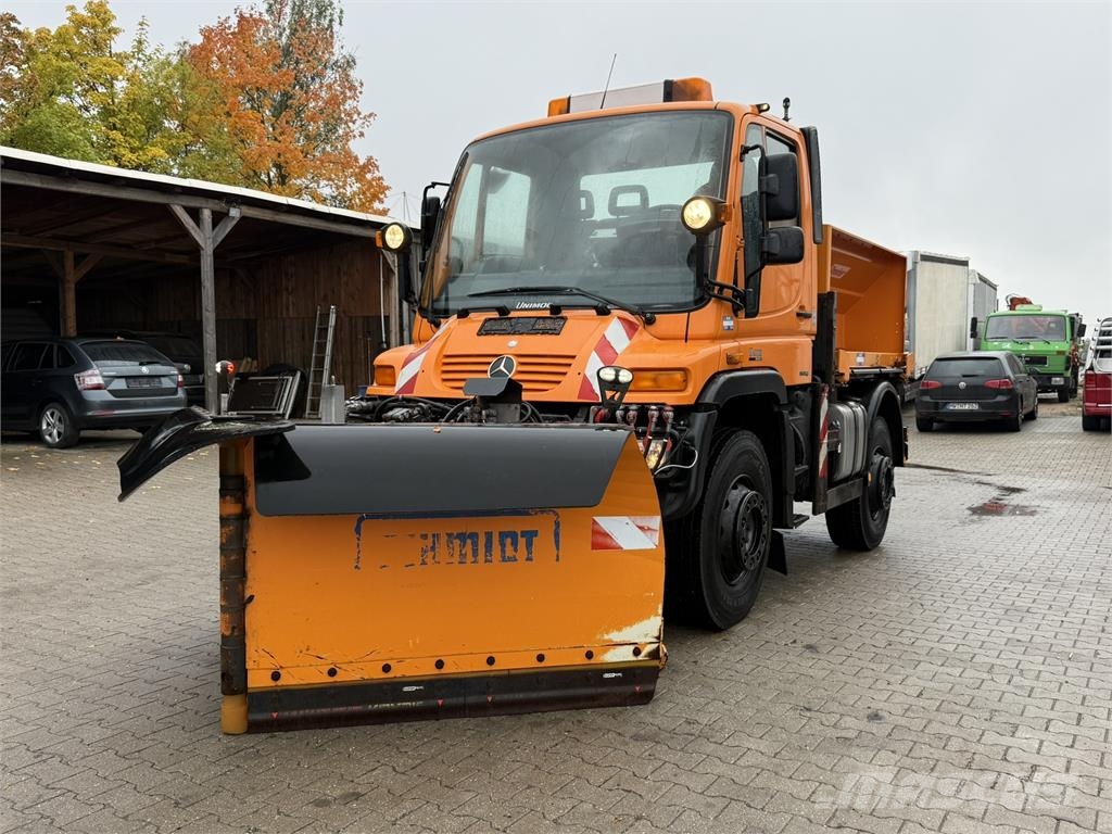 Mercedes-Benz Unimog U400 405 12*Schneepflug+Streuer*TÜV neu, 2013 ...