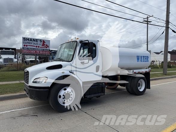 Freightliner BUSINESS CLASS M2 106, 2015, Cleveland, Ohio, United ...