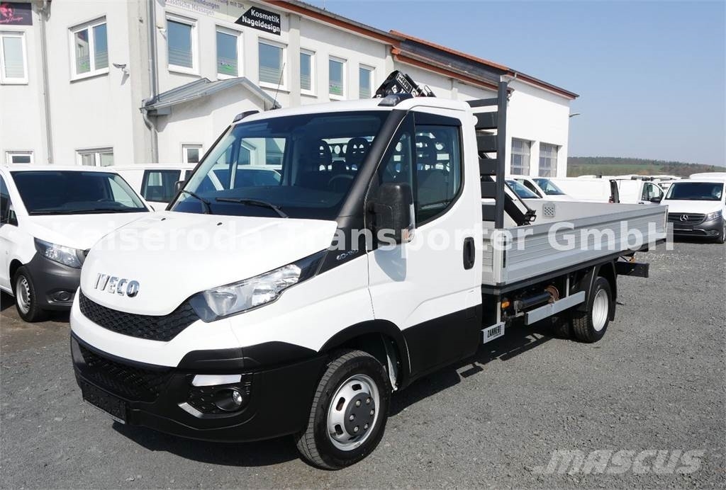 Iveco Daily 40C15 Flatbed + Crane Hiab T-CLX 029, 2016, Budapest ...