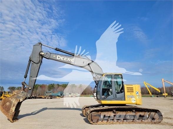 John Deere 225D LC, 2011, South Mills, North Carolina, United States ...